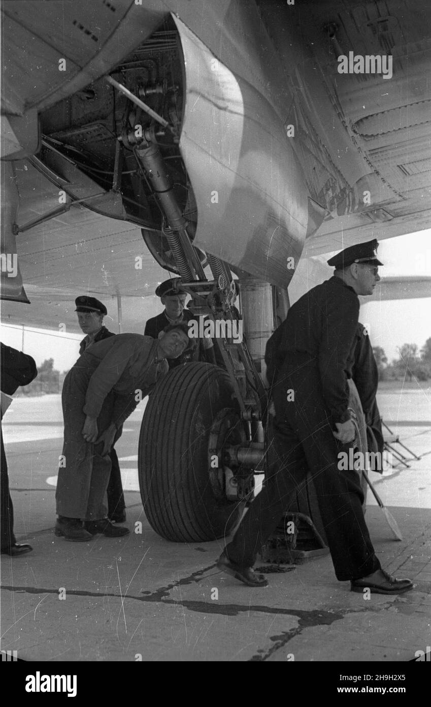 Ab aerotransport hi-res stock photography and images - Alamy