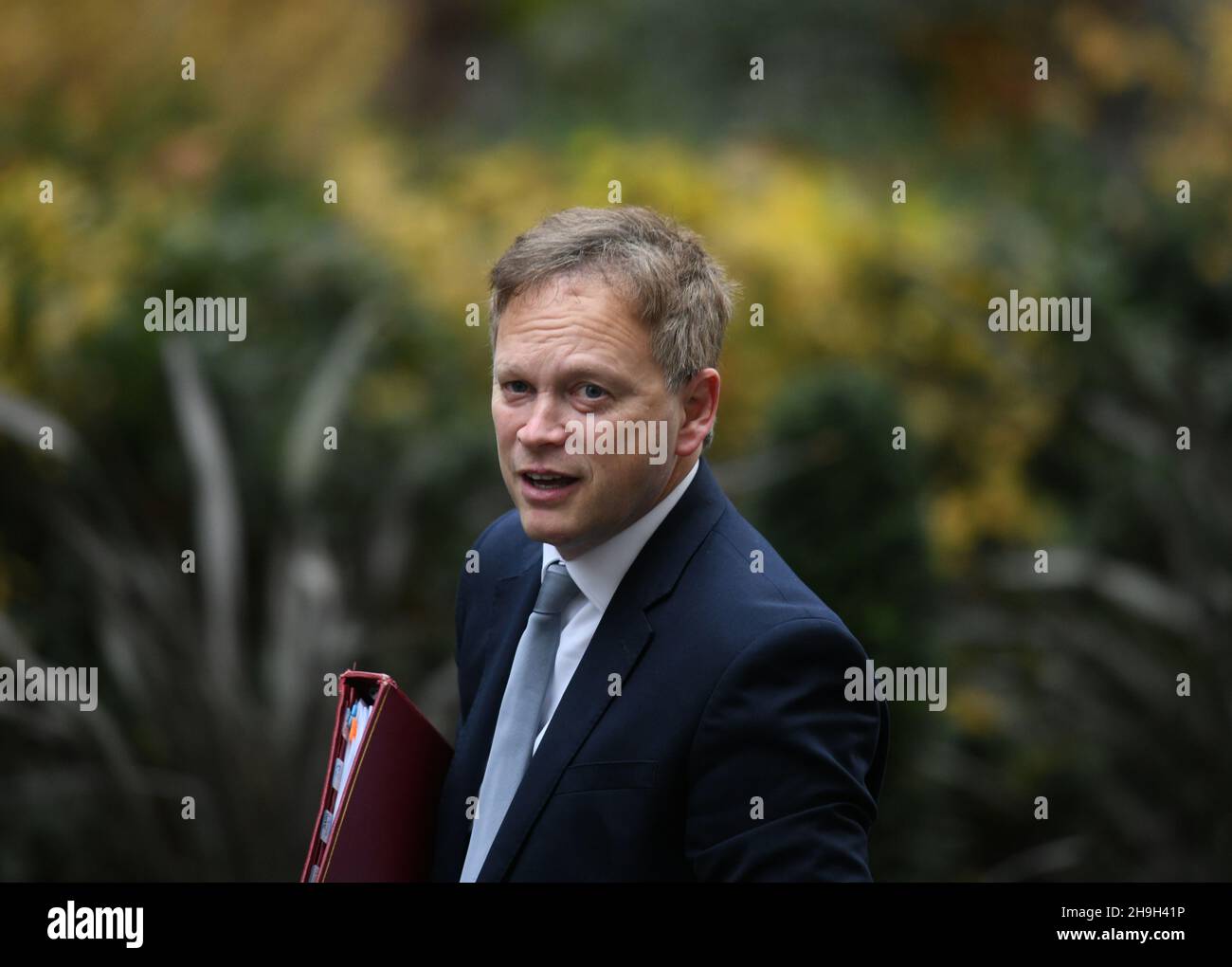 Conservative mp for welwyn hatfield hi-res stock photography and images ...