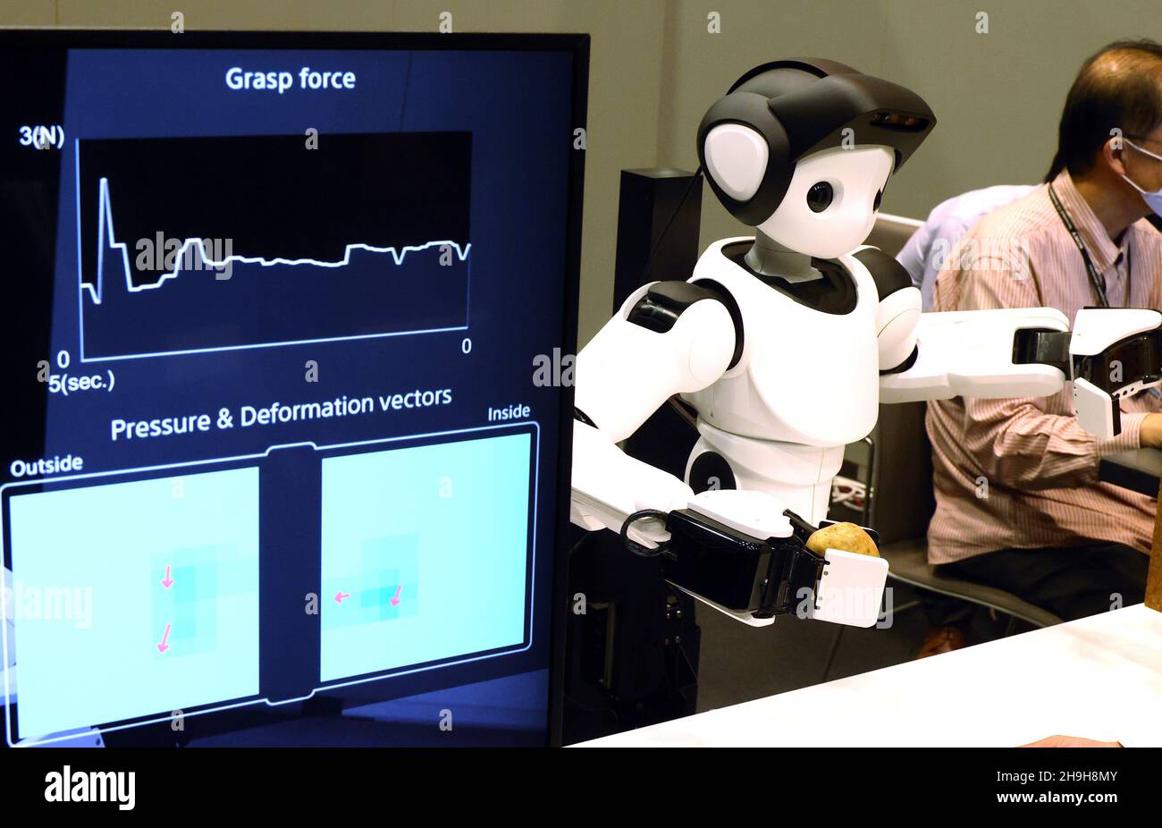 Tokyo, Japan. 7th Dec, 2021. Japanese electronics giant Sony's humanoid ...