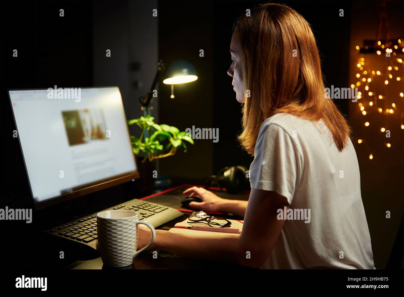 Woman late for work hi-res stock photography and images - Alamy