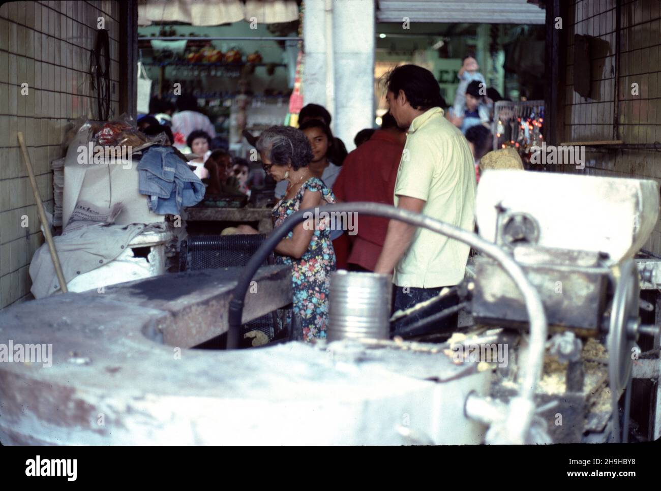 Merida mexico tortilla bakery hi-res stock photography and images - Alamy