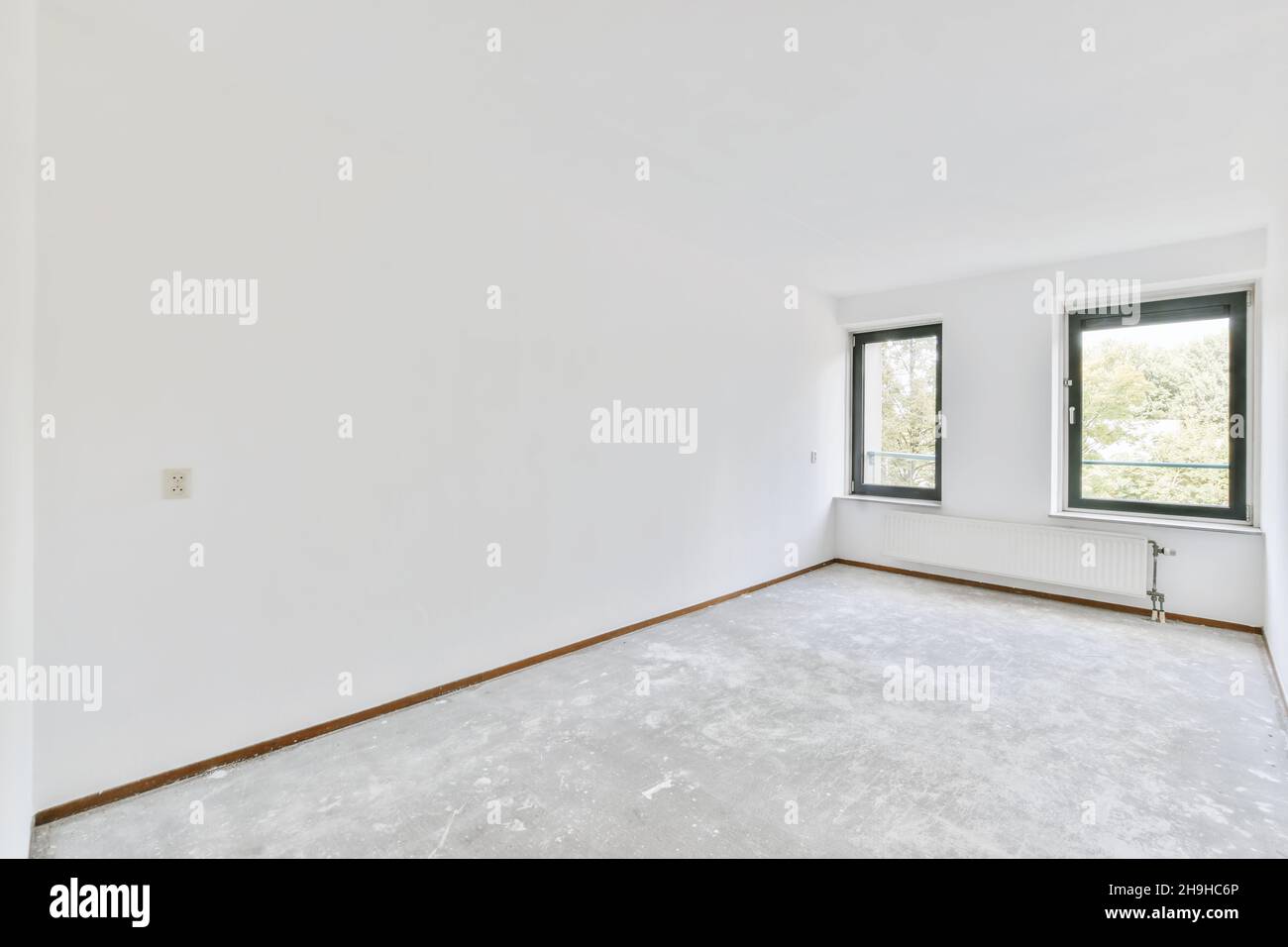 Large luxury room with sliding windows in an elegant apartment Stock ...