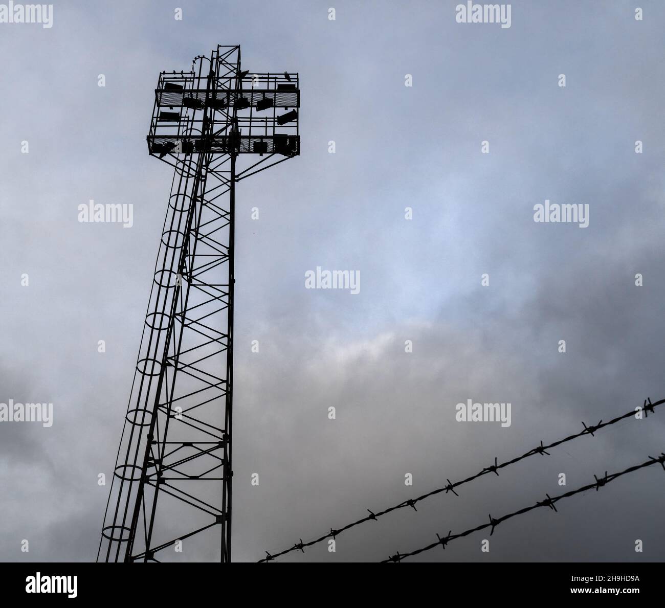 Stadium background floodlights hi-res stock photography and images - Alamy