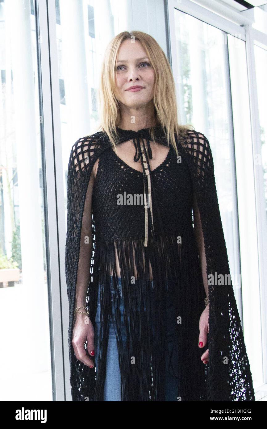 Vanessa Paradis attending the Chanel Metiers D'Art 2021-2022 show at Le ...