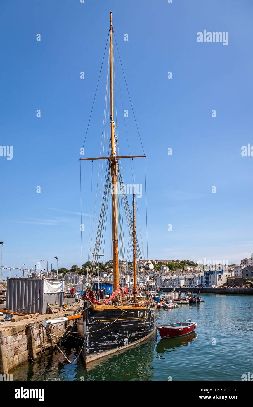 Brixham trawler hi-res stock photography and images - Alamy