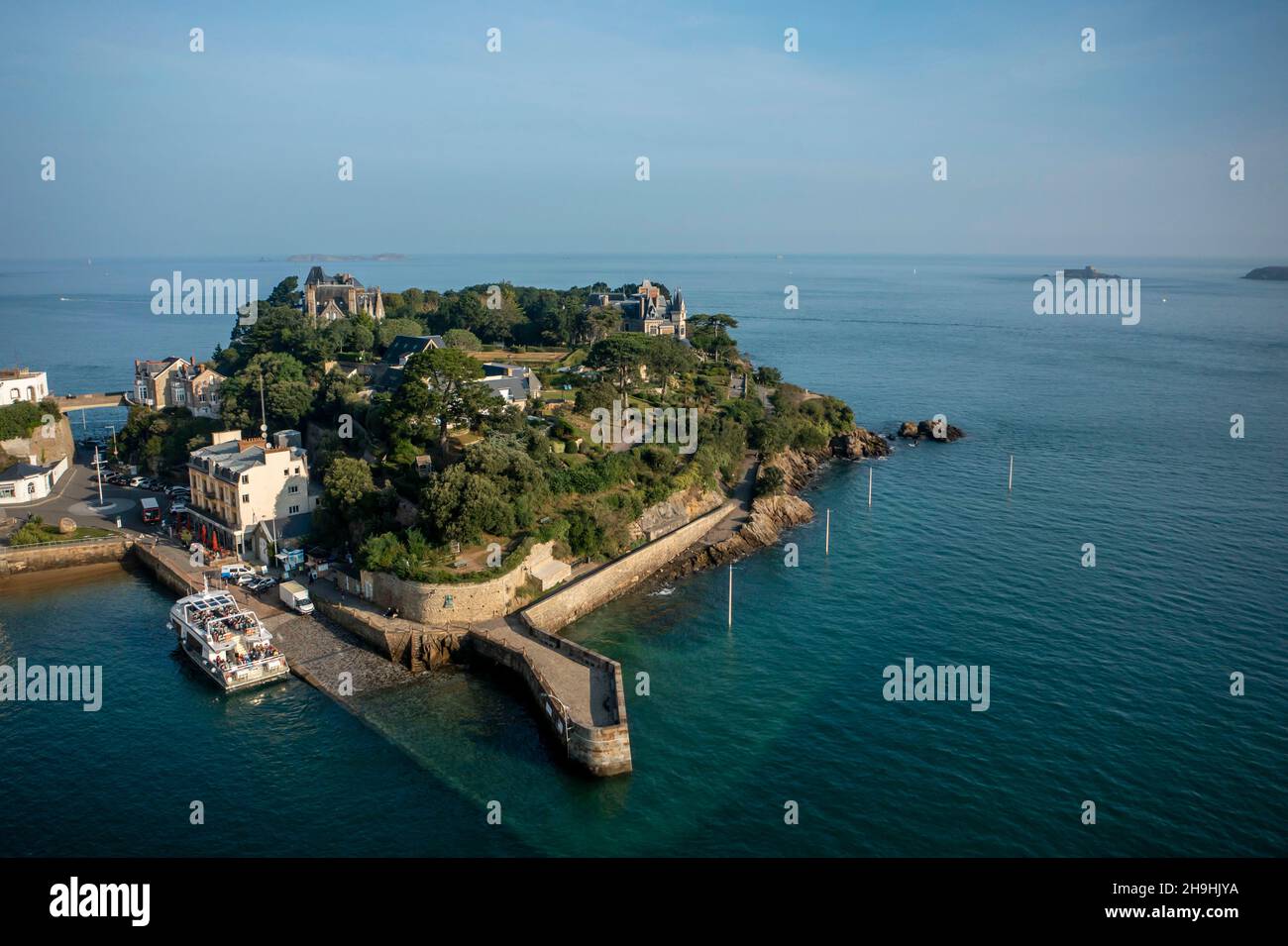 Dinard (Brittany, north-western France): aerial view of the "Pointe du ...