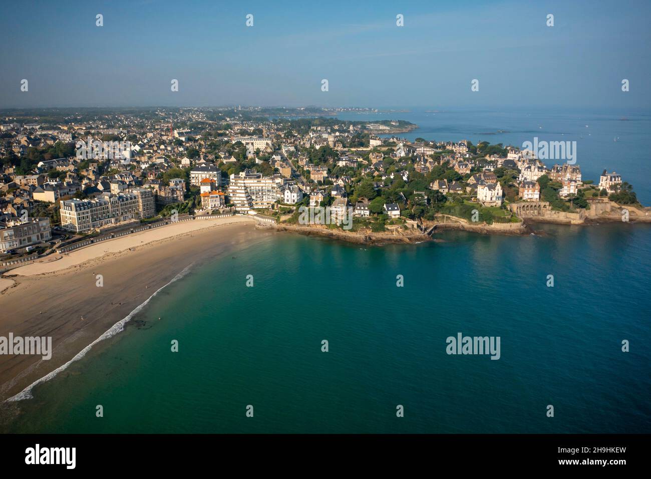 Dinard (Brittany, north-western France): aerial view of the "plage de l ...