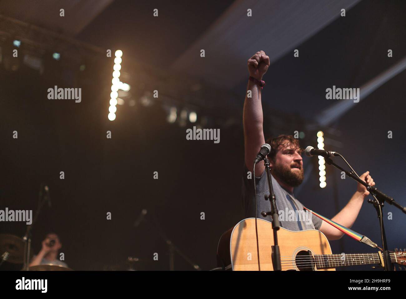 Johnny Lynch of The Pictish Trail performing at the End Of The Road ...