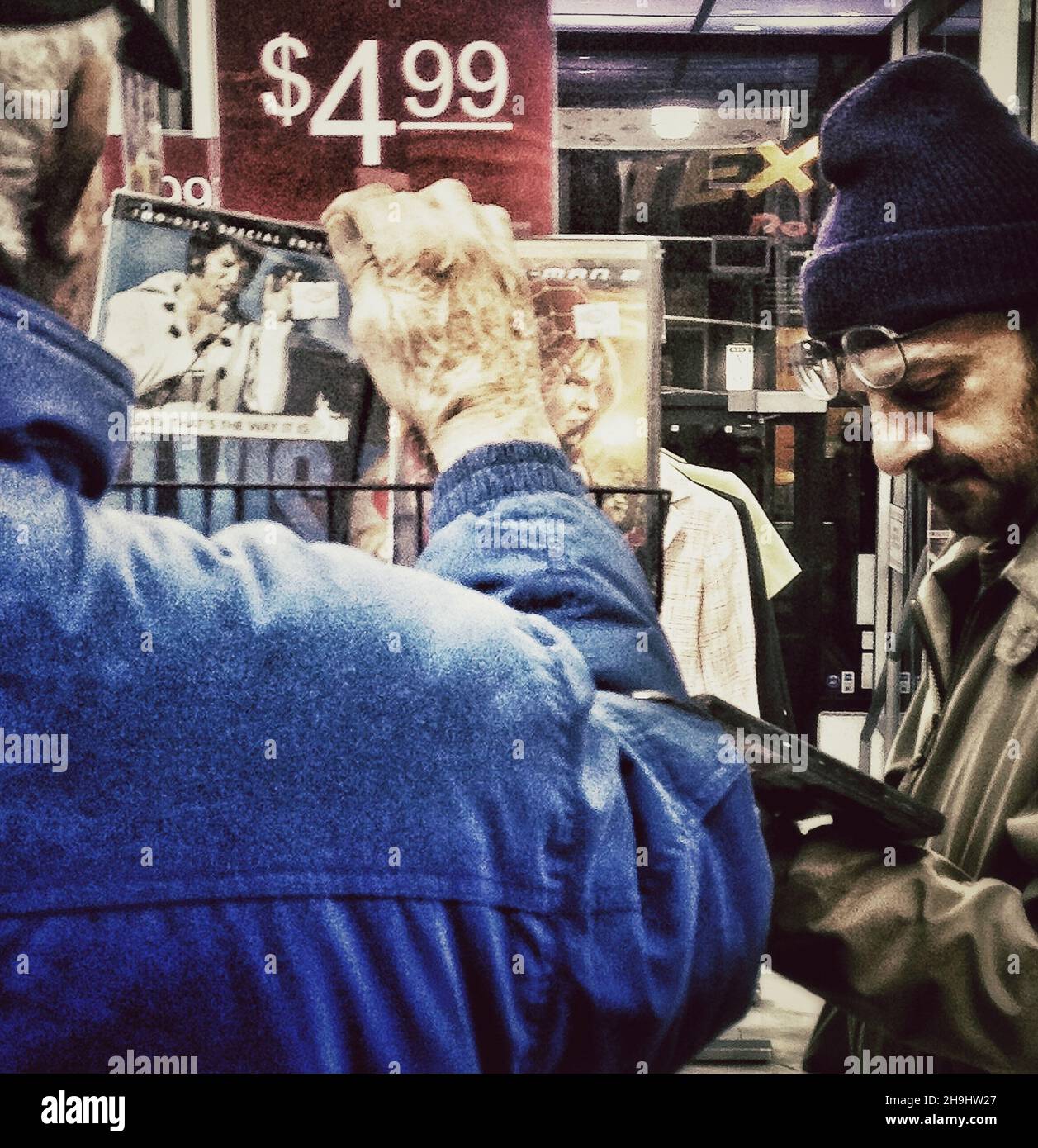 Cheap cds hi-res stock photography and images - Alamy