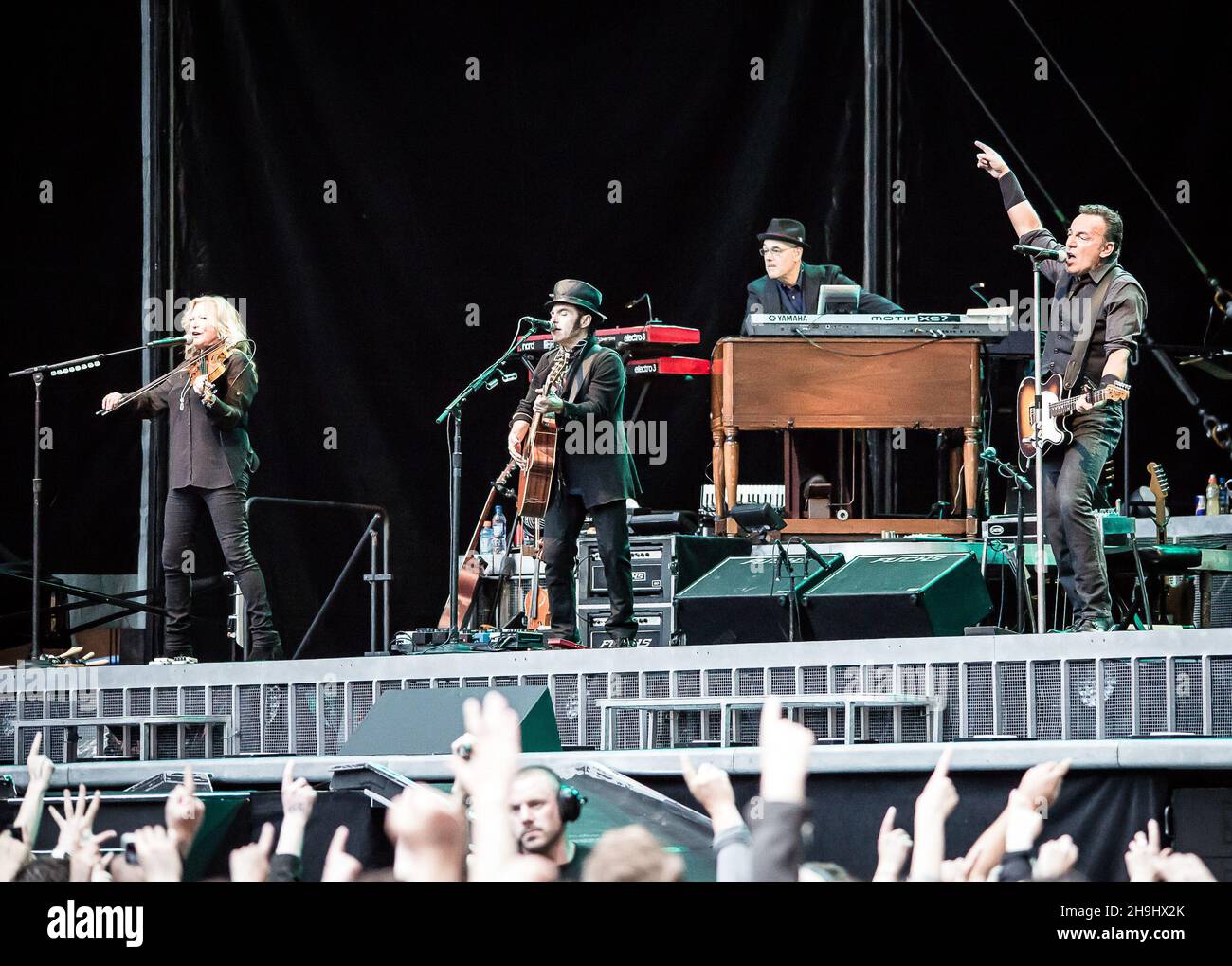 Bruce Springsteen and the E-Street Band live on stage at Wembley ...