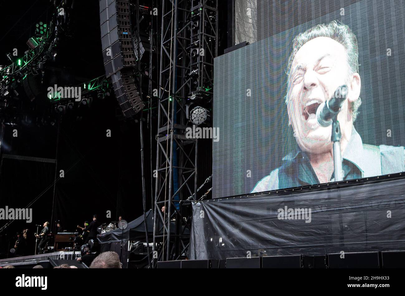 Bruce Springsteen and the E-Street Band live on stage at Wembley ...