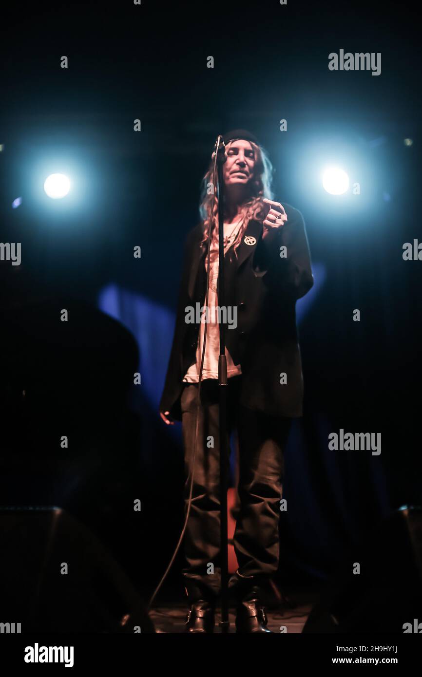 Patti smith sing hi-res stock photography and images - Alamy