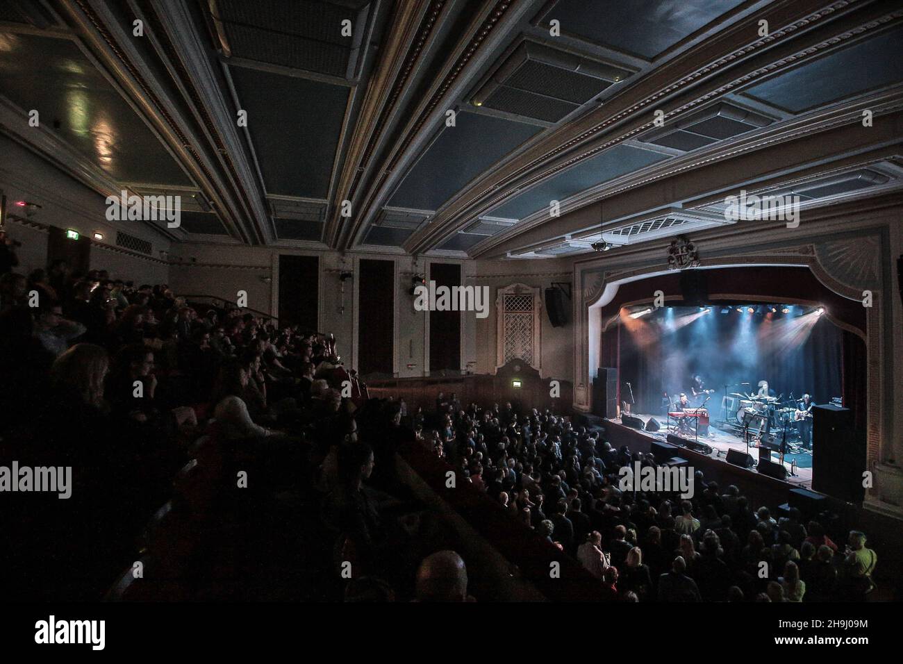 Ed Harcourt live on the stage of the Islington Assembly Hall in London Stock Photo - Alamy
