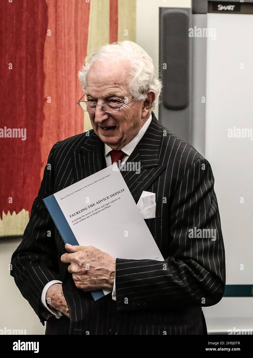Lord Woolf speaking at the reception for the publication of the Low ...