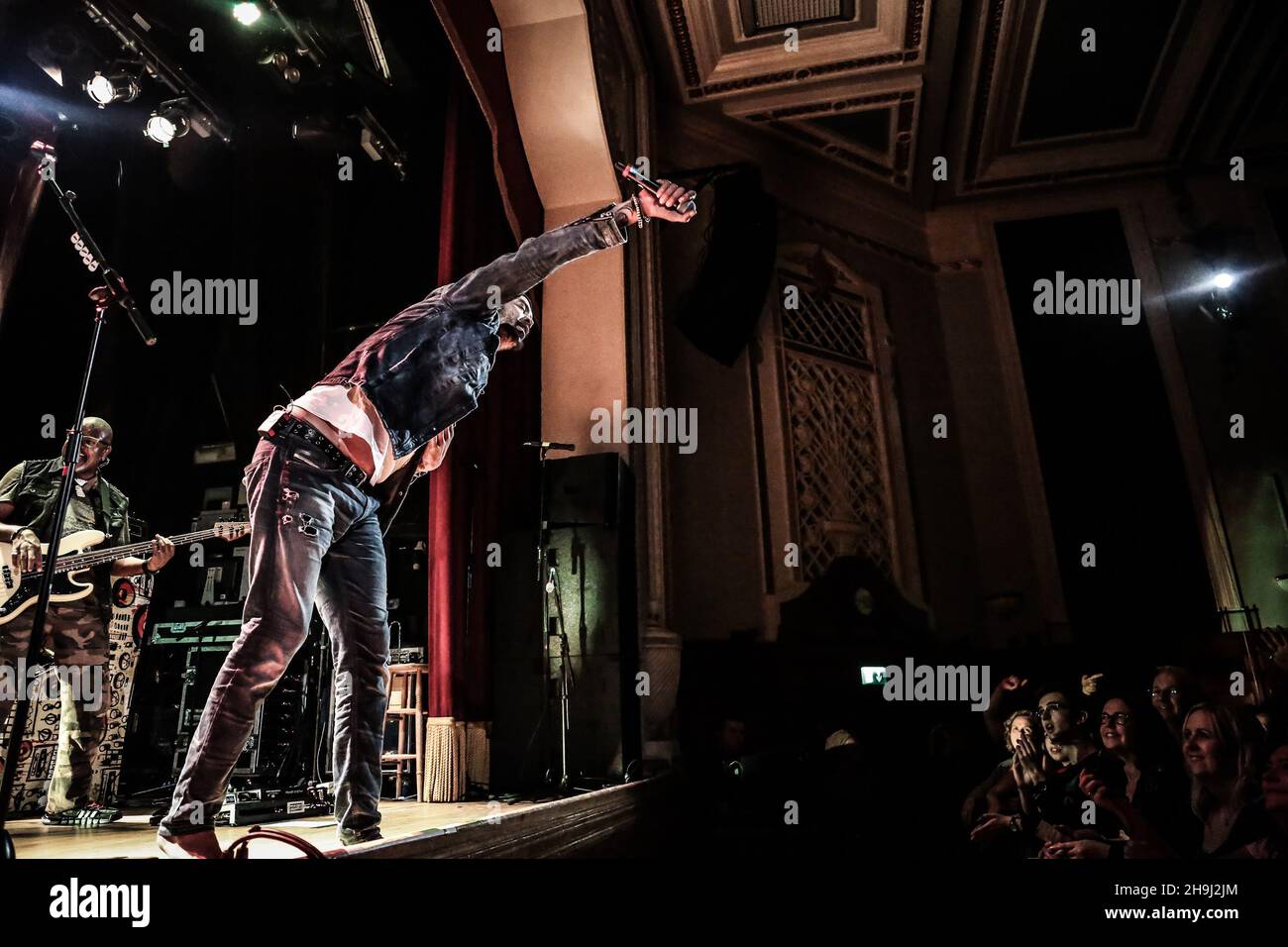EXCLUSIVE: Michael Franti and his band Spearhead performing live on ...
