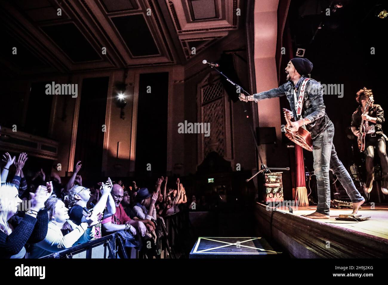 EXCLUSIVE: Michael Franti and his band Spearhead performing live on ...