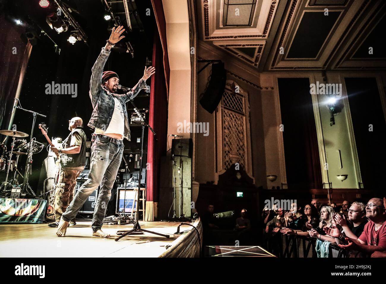 EXCLUSIVE: Michael Franti and his band Spearhead performing live on ...