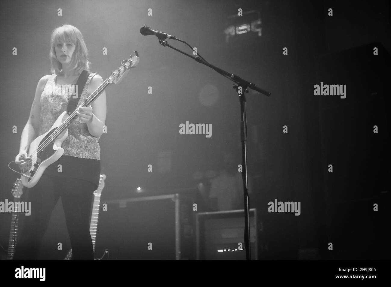 Jenn Wasner of Baltimore duo Wye Oak live on stage at Islington ...