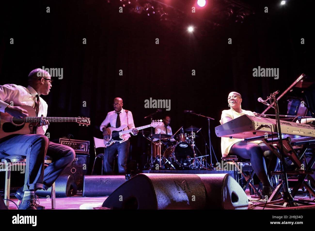 Soul singer Avery Sunshine performing live on stage at the Islington ...