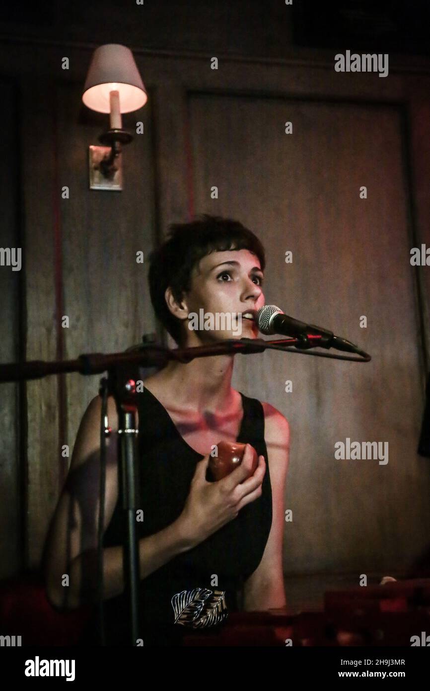 EXCLUSIVE- Fabienne Débarre of Parisian band "We Were Evergreen ...