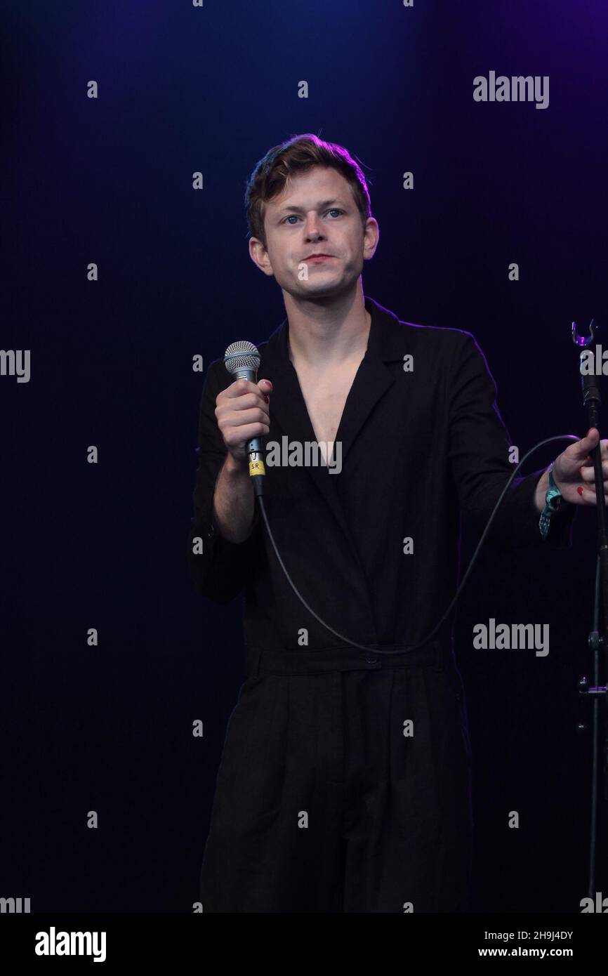 Perfume Genius (aka Mike Hadreas) performing at the 2014 End of the ...