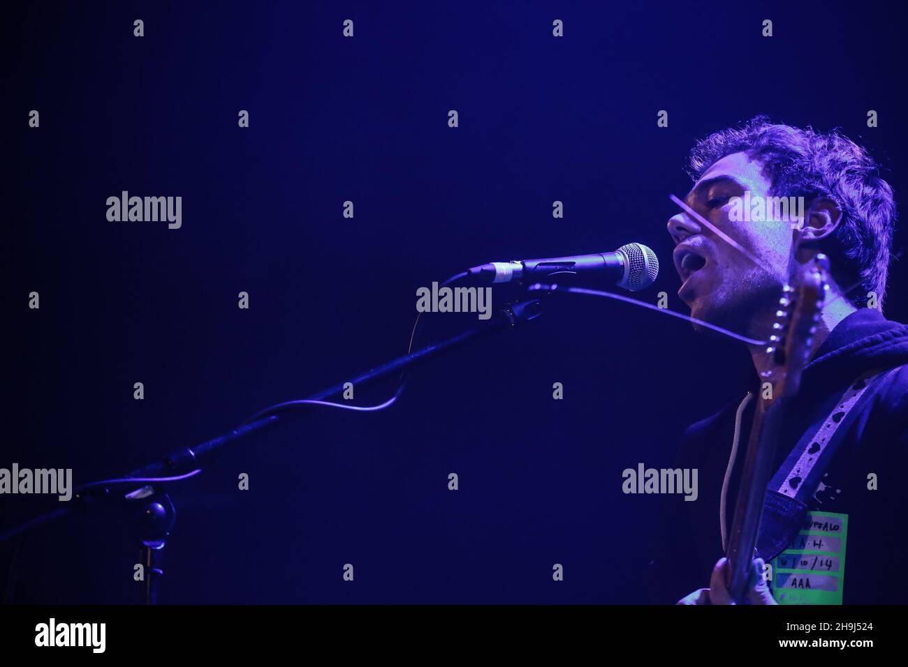 Avi Buffalo live on stage at Islington Assembly Hall Stock Photo - Alamy