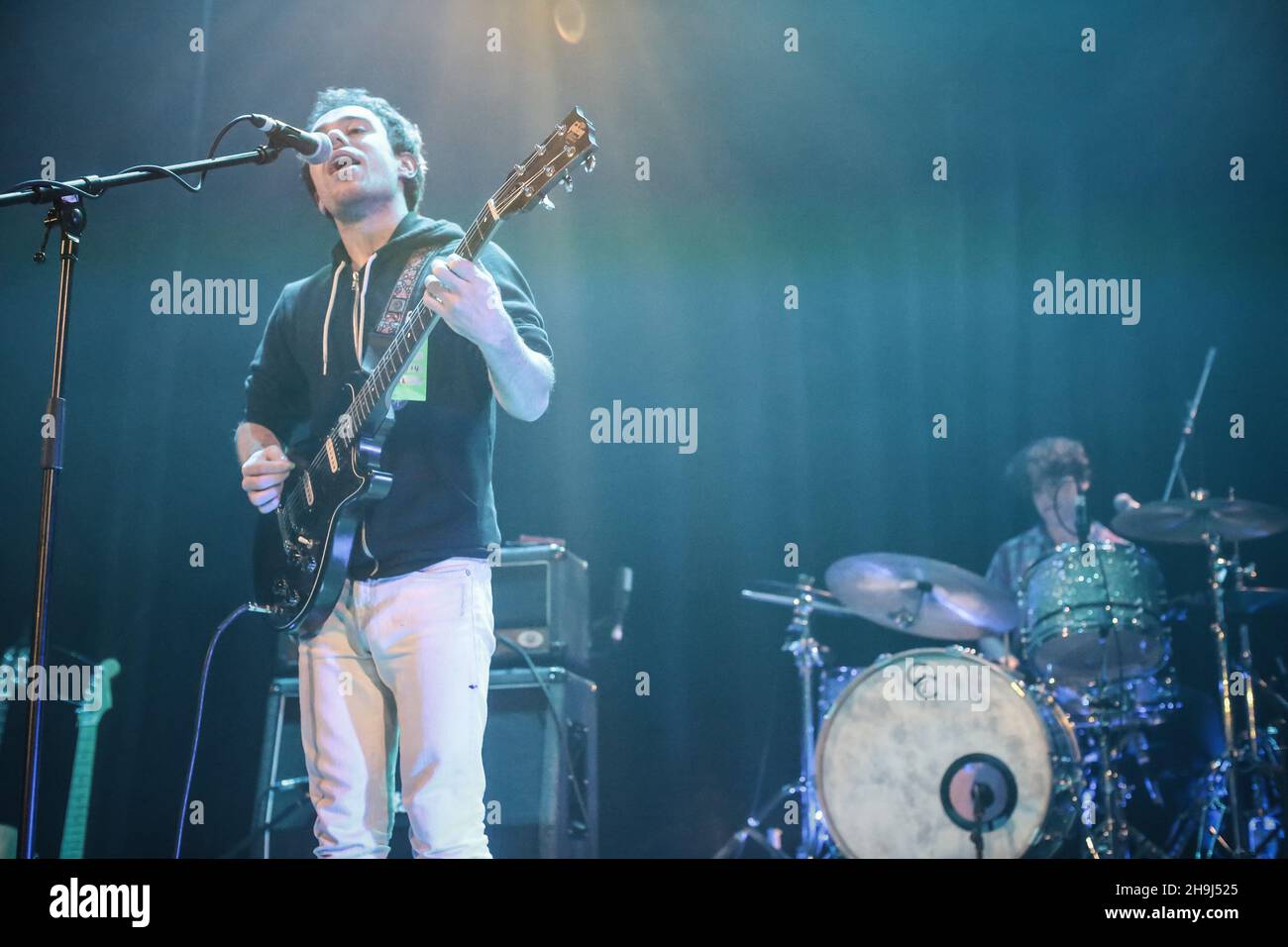 Avi Buffalo live on stage at Islington Assembly Hall Stock Photo - Alamy