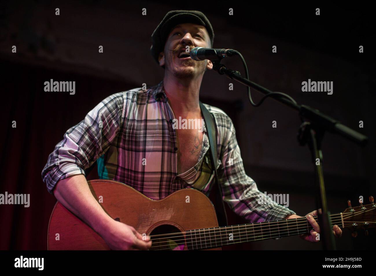 EXCLUSIVE - Northern Irish singer songwriter Foy Vance live on stage at ...