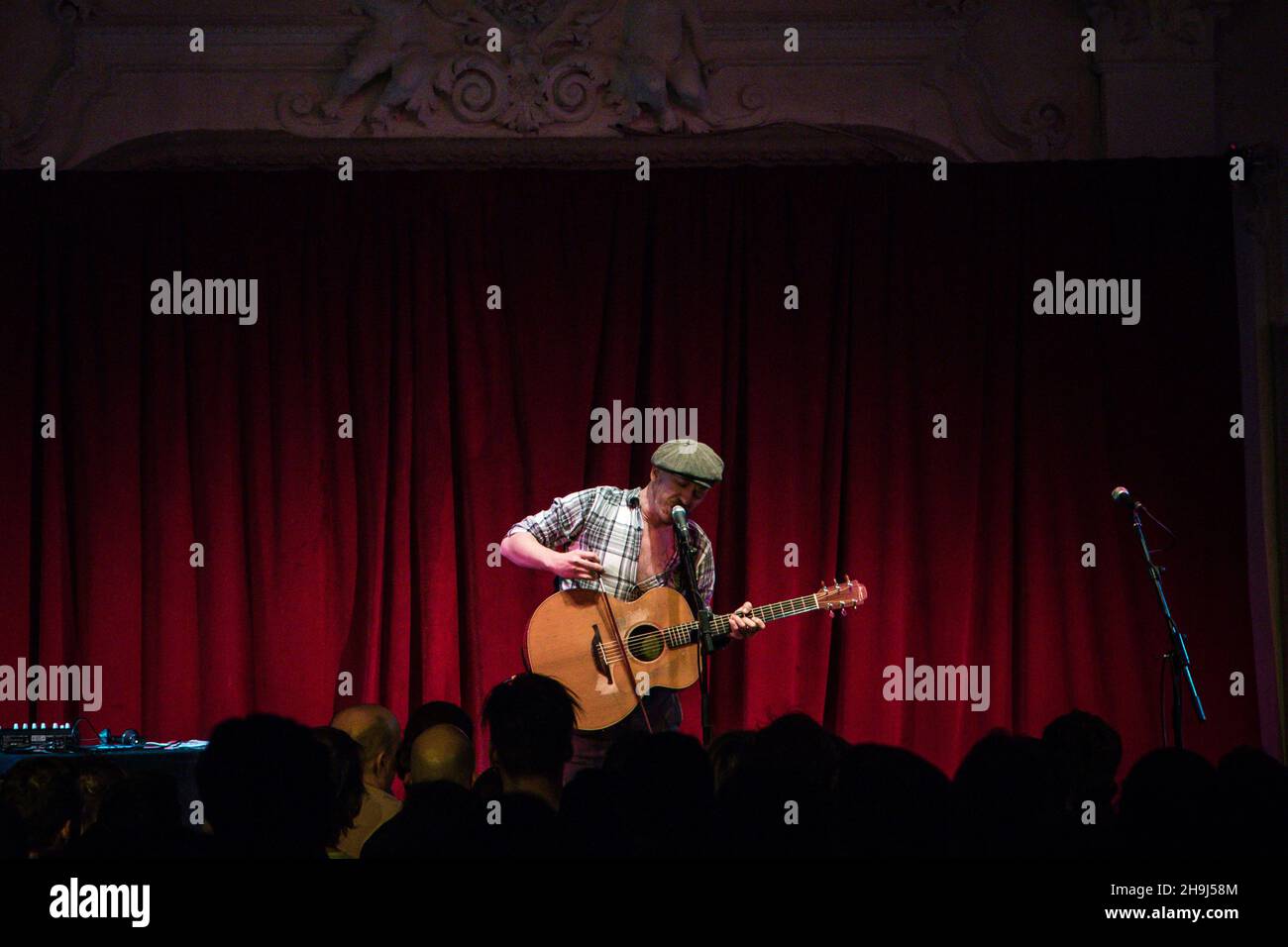 EXCLUSIVE - Northern Irish singer songwriter Foy Vance live on stage at ...