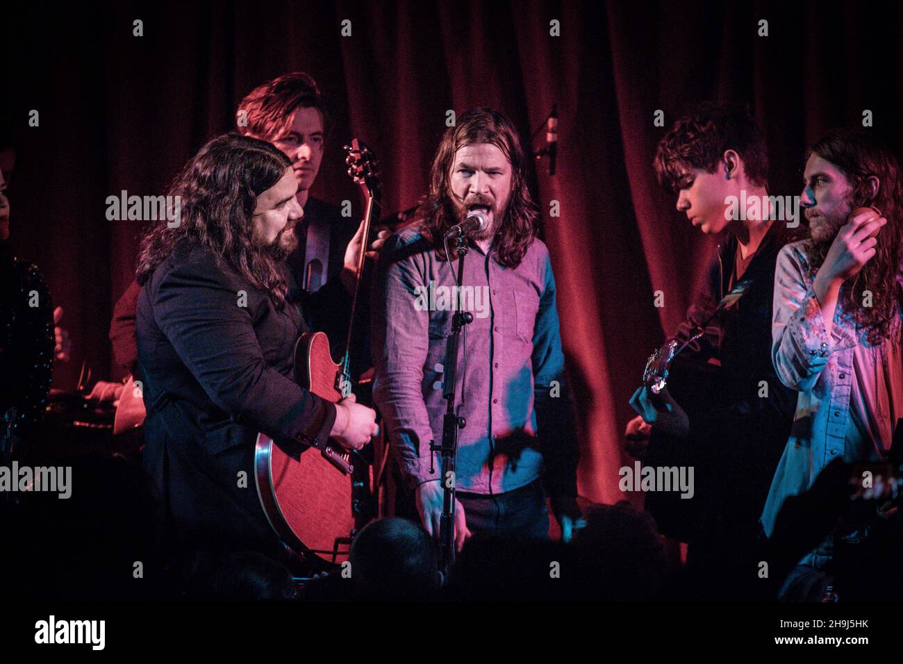The Magic Numbers rounding off their UK tour on stage at Bush Hall in ...