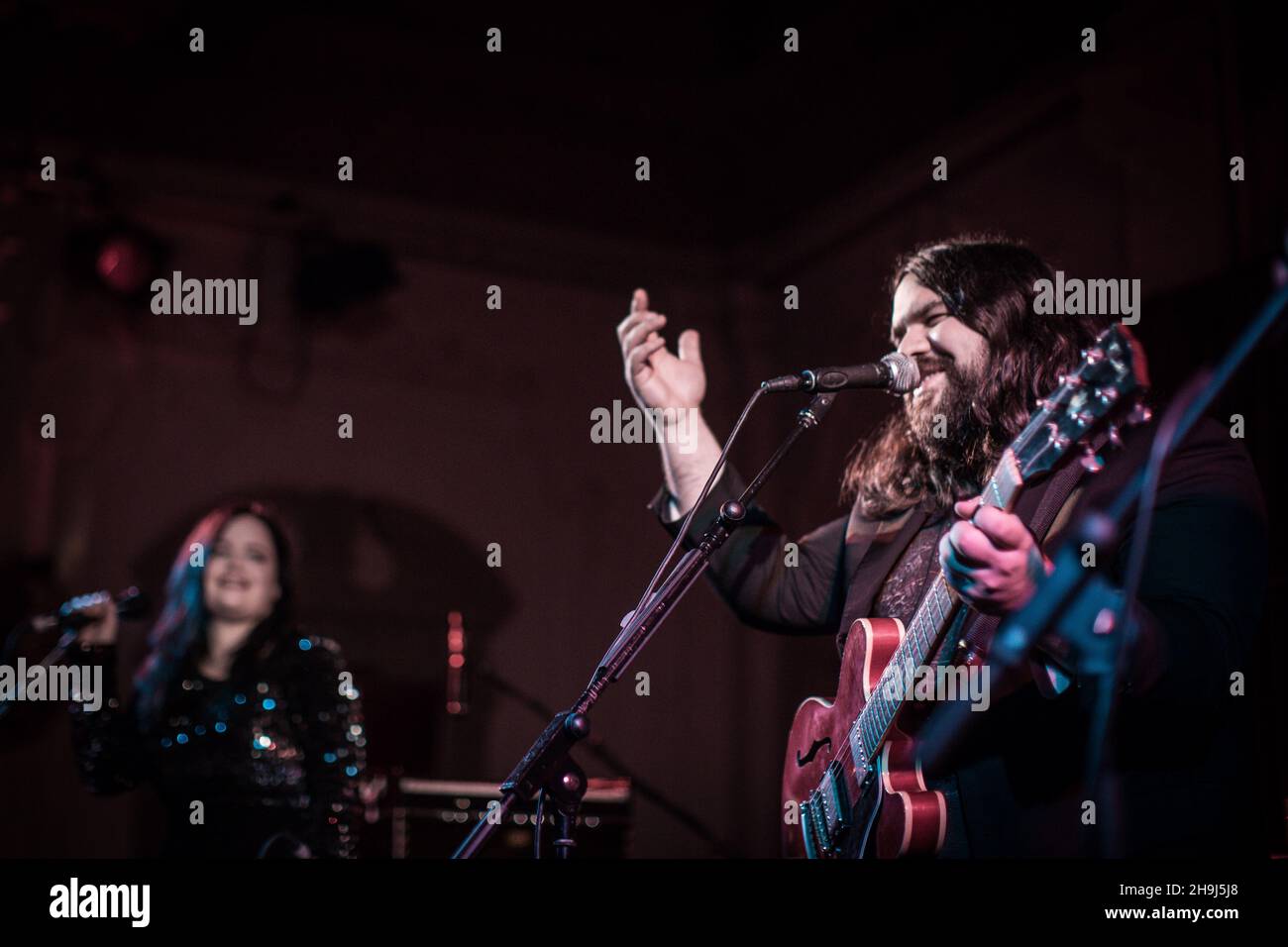 The Magic Numbers rounding off their UK tour on stage at Bush Hall in ...