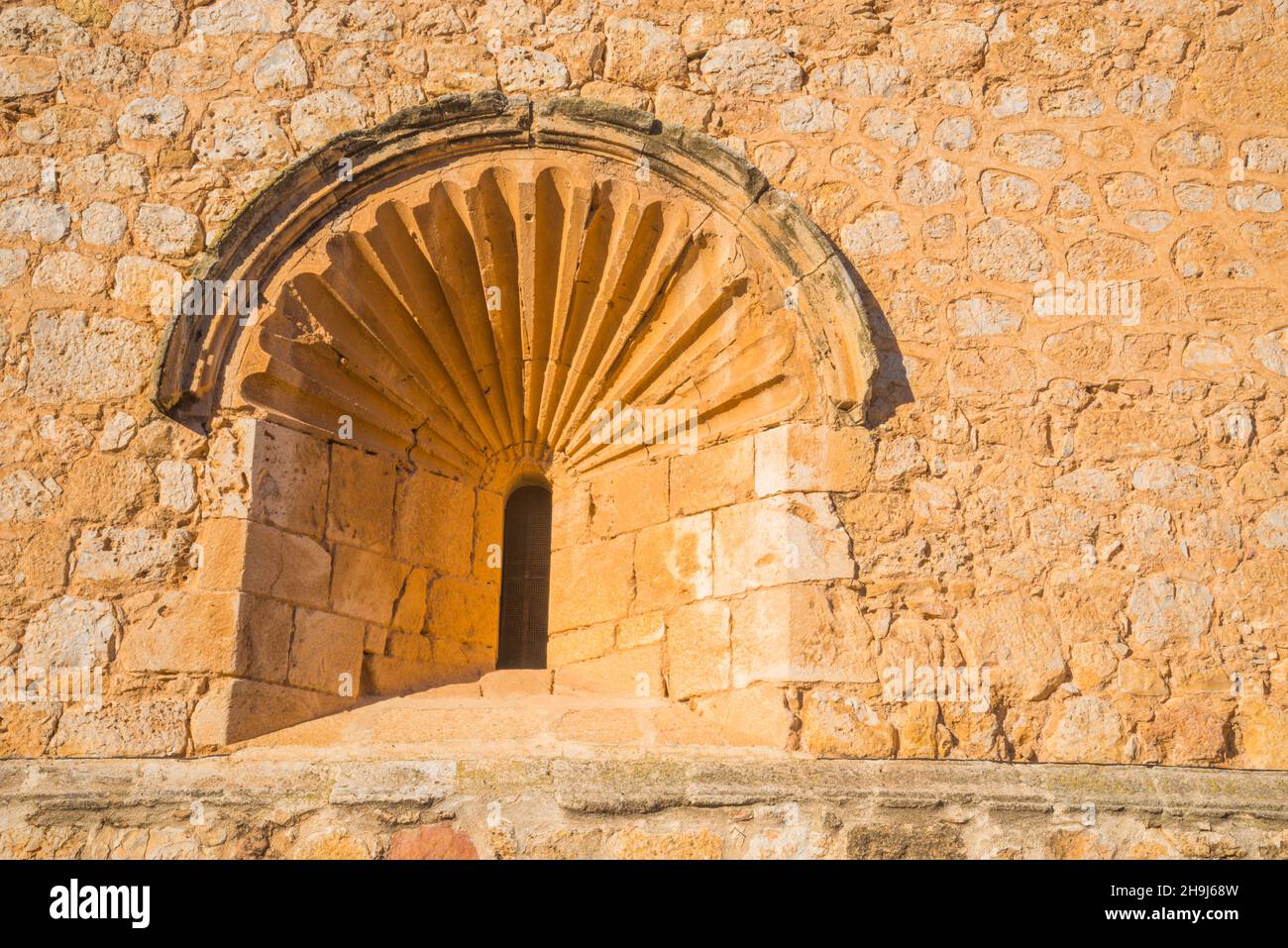 Shell of church hi-res stock photography and images - Alamy