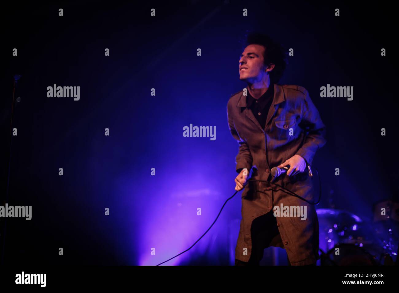 Swim deep concert hi-res stock photography and images - Alamy