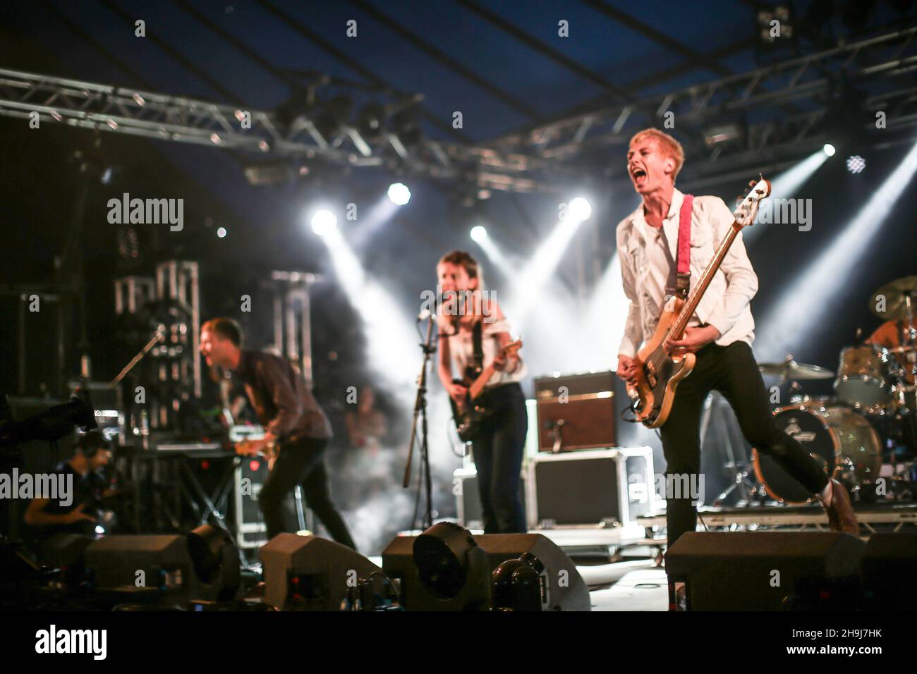 Wolf alice latitude hi-res stock photography and images - Alamy