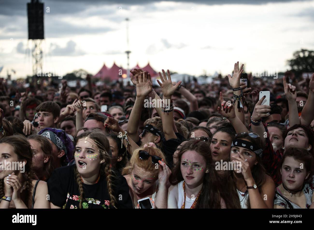 Reading festival atmosphere hi-res stock photography and images - Alamy