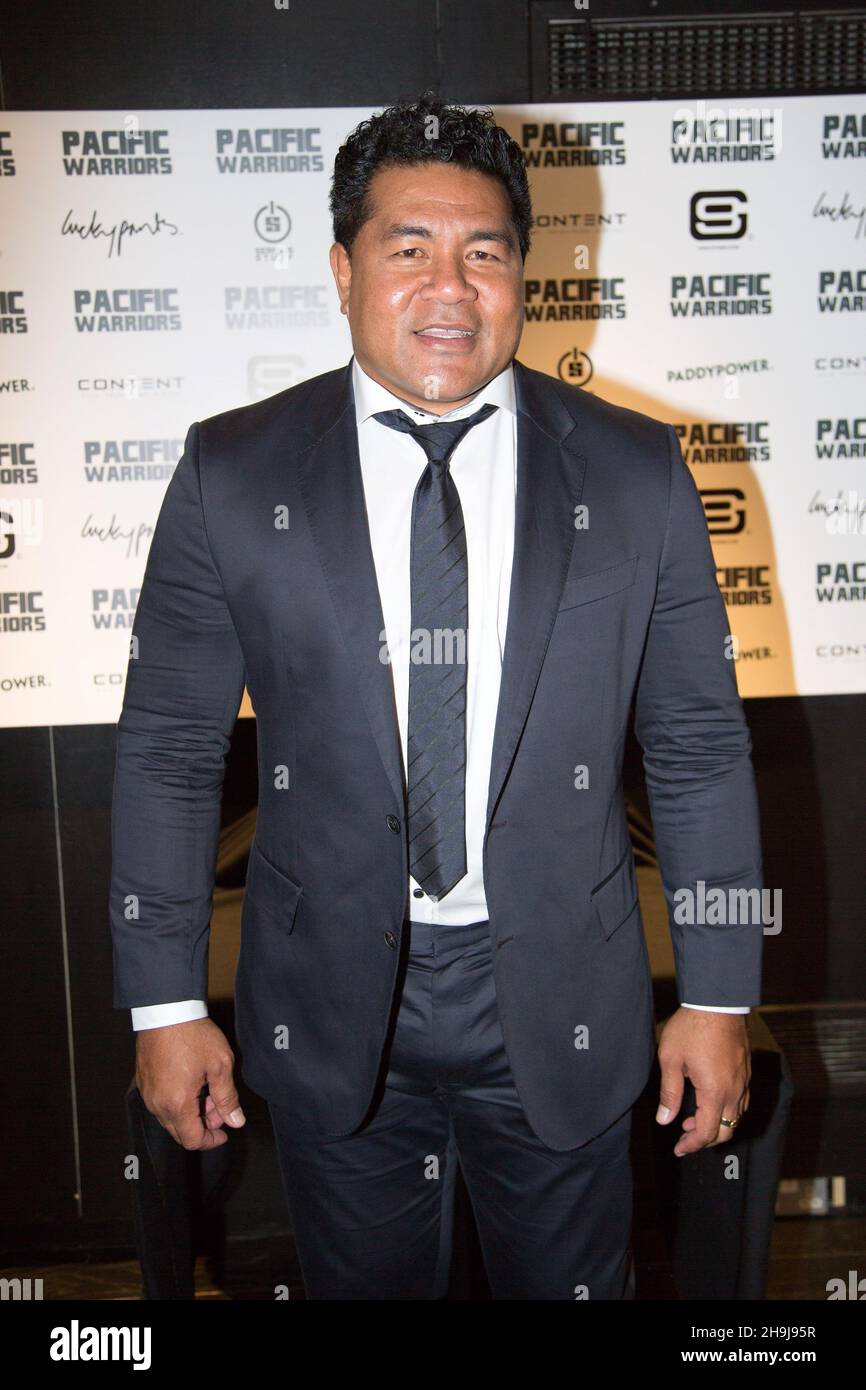 Freddi Tuilagi poses for photos as former and current players from the ...