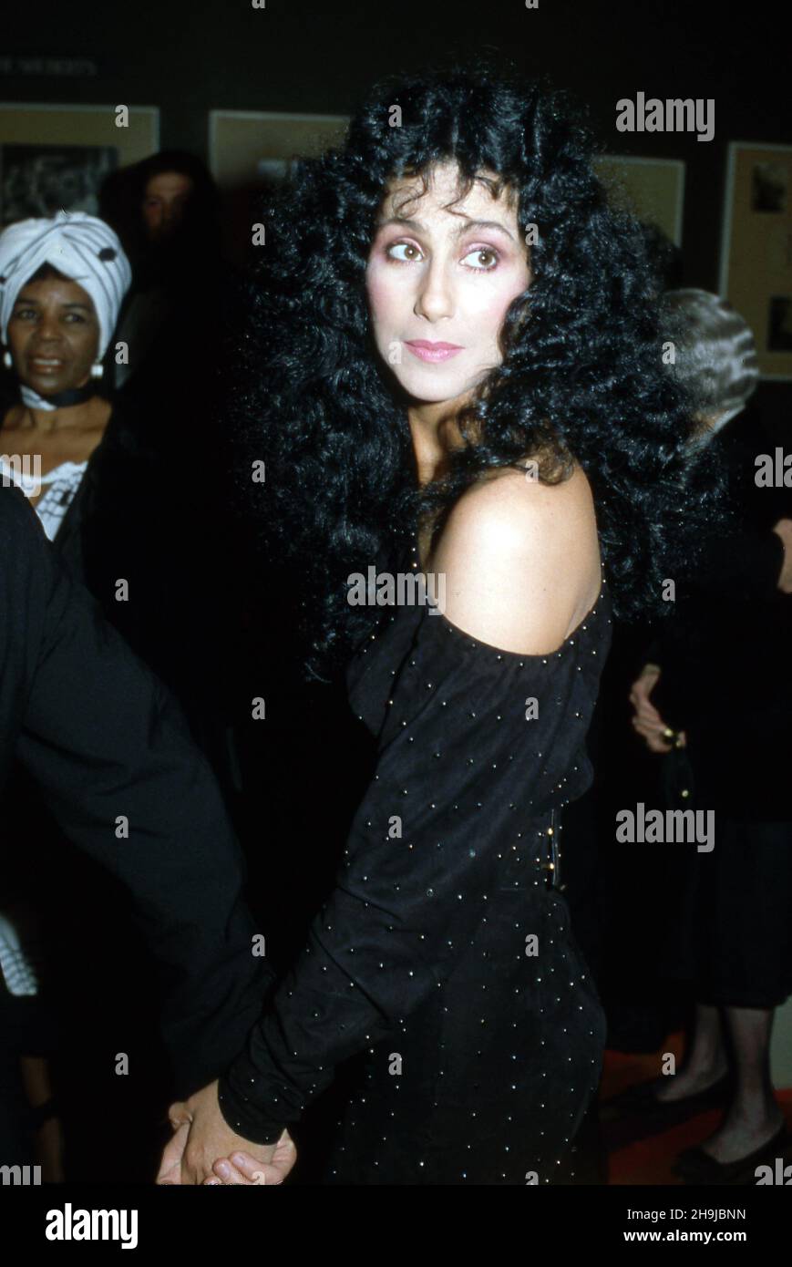 Cher 1980s hi-res stock photography and images - Alamy