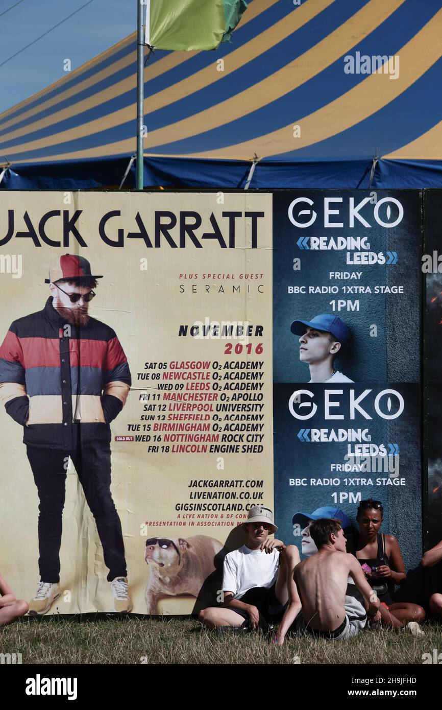 Entertainment idsok hli idsok hi-res stock photography and images - Alamy