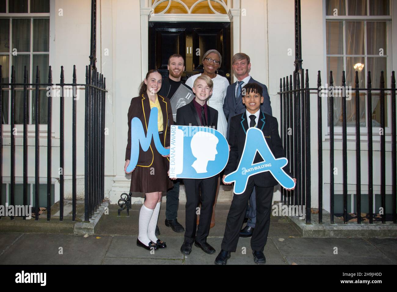 Princess diana prince william street hi-res stock photography and ...
