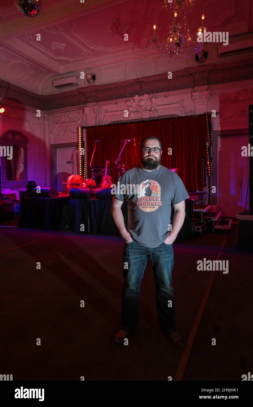 Ags connolly singer hi-res stock photography and images - Alamy