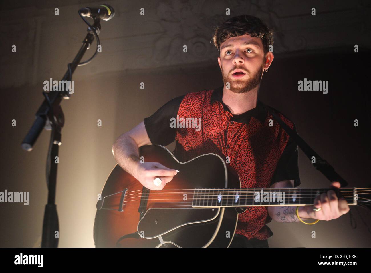 Tom grennan gig show hi-res stock photography and images - Alamy
