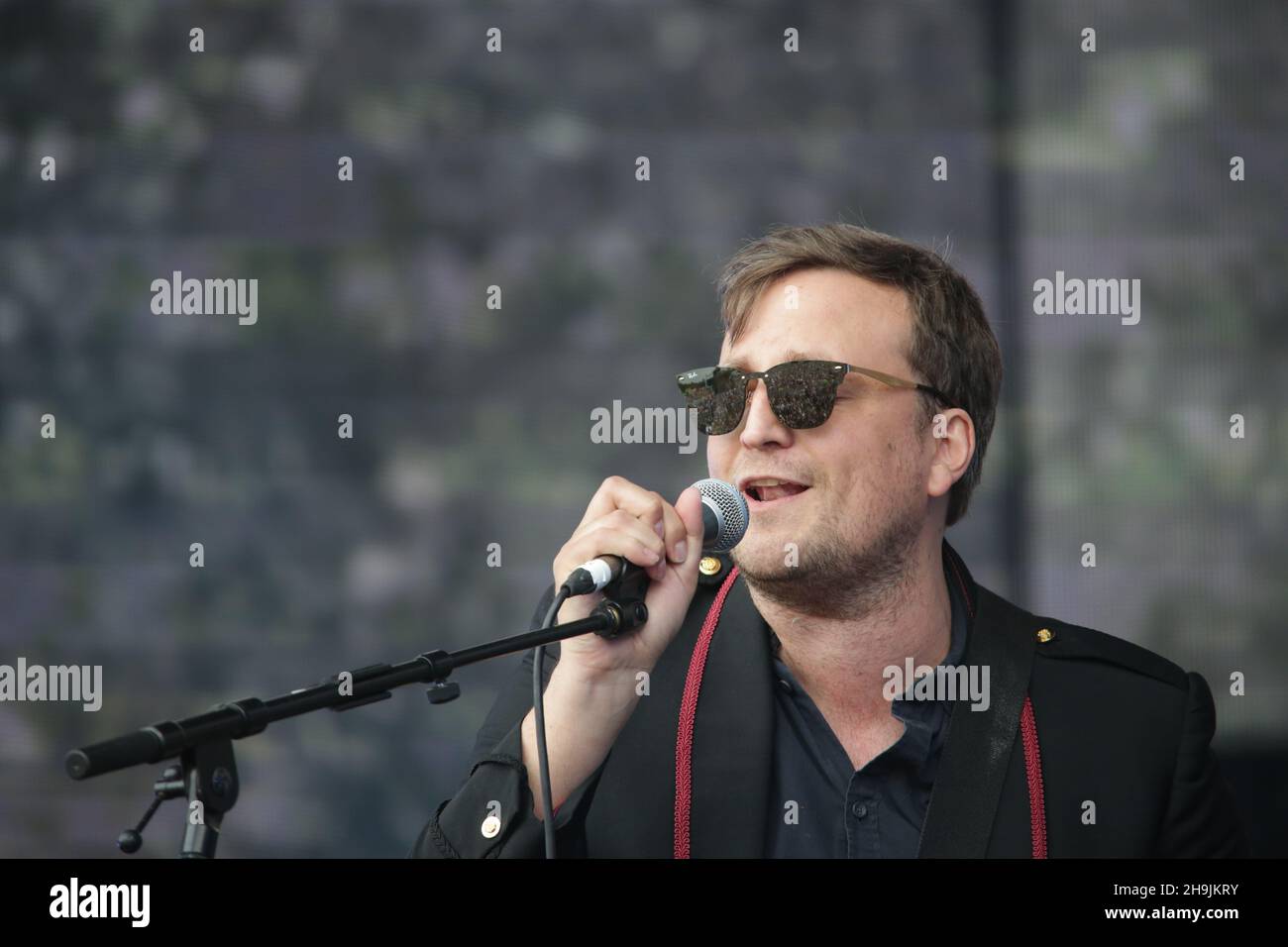 James Walsh of Starsailor performing live on the Great Oak stage as ...