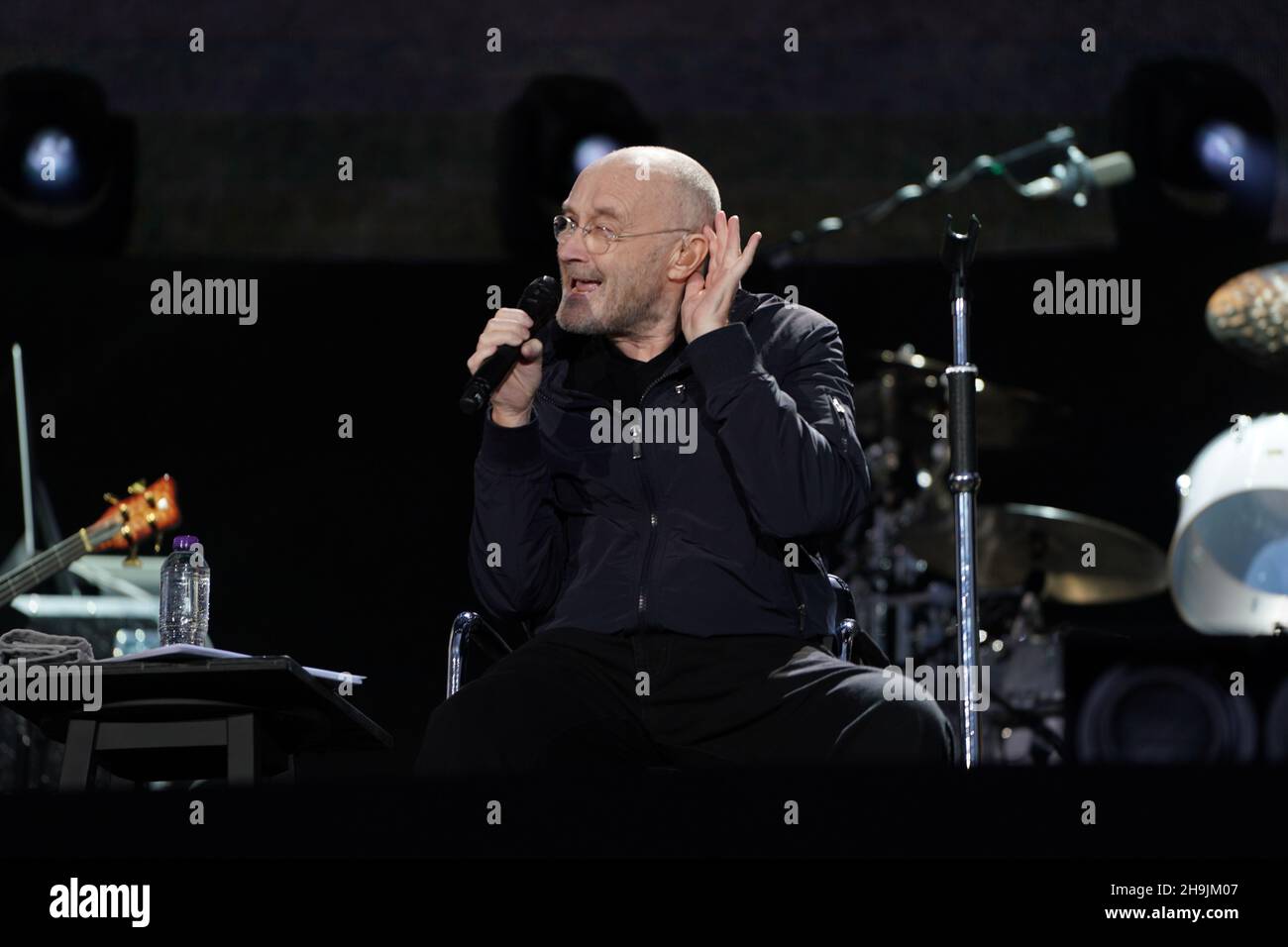 Phil collins hi-res stock photography and images - Alamy