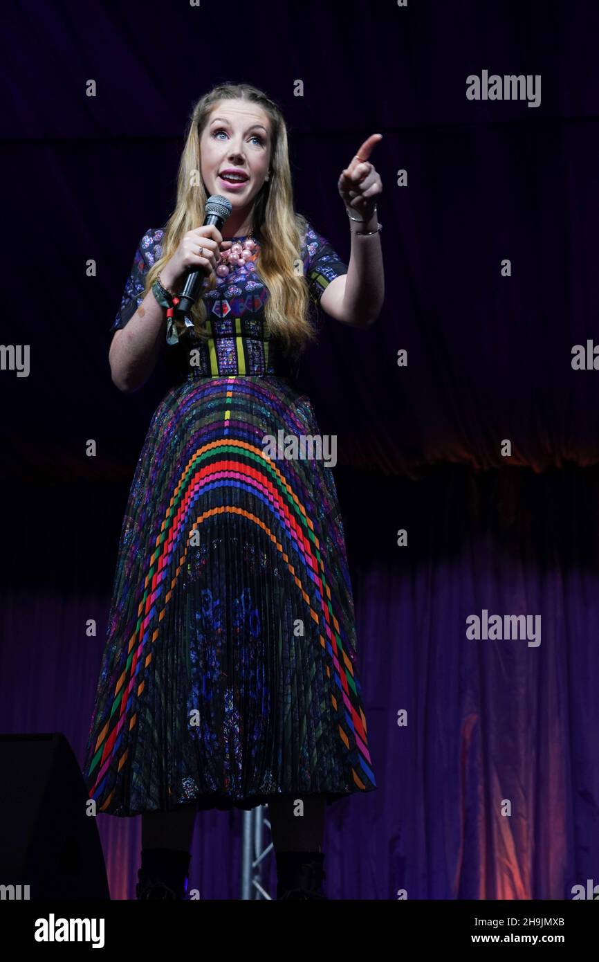 Katherine ryan stand up hi-res stock photography and images - Alamy