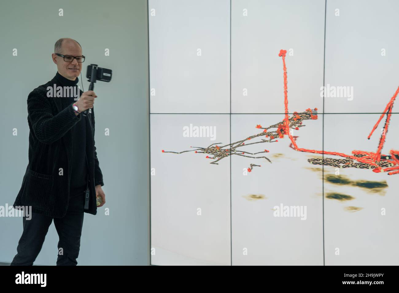 Ian Cheng's Bob (Bag of Beliefs), a sentient artwork that reacts to the ...