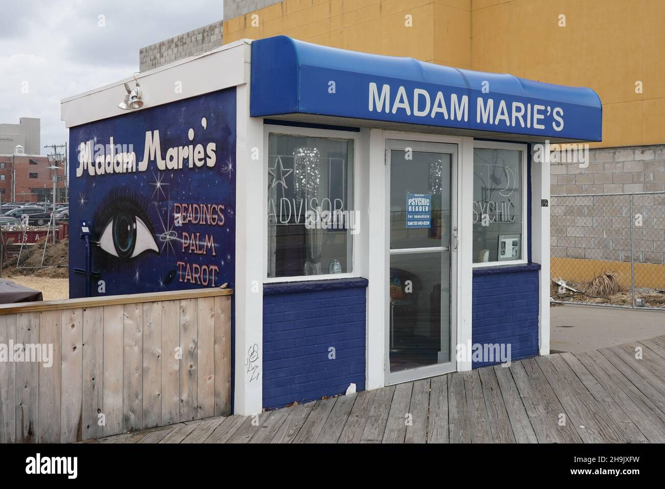 Madam marie hi-res stock photography and images - Alamy