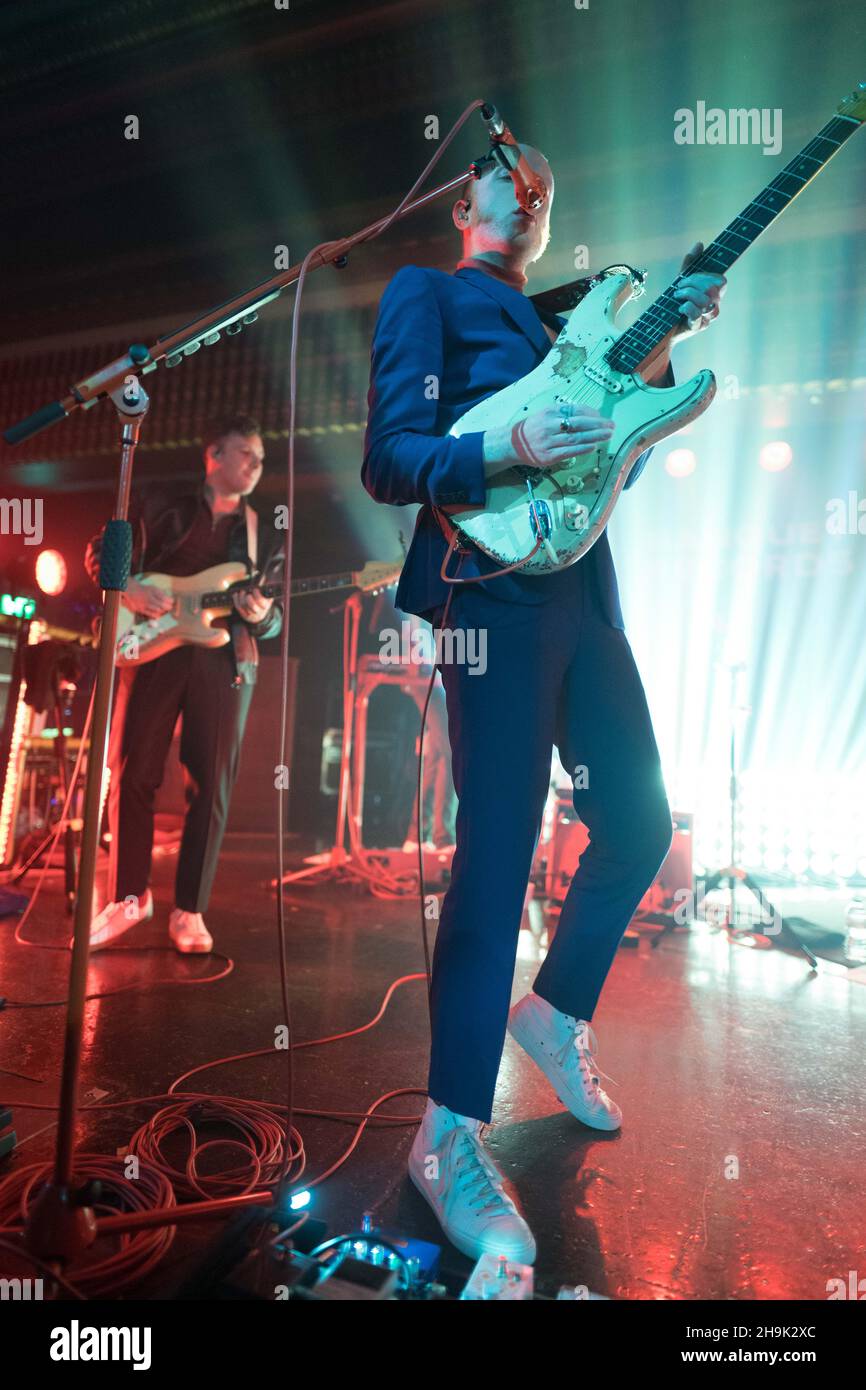 Two door cinema club guitarist hi-res stock photography and images - Alamy