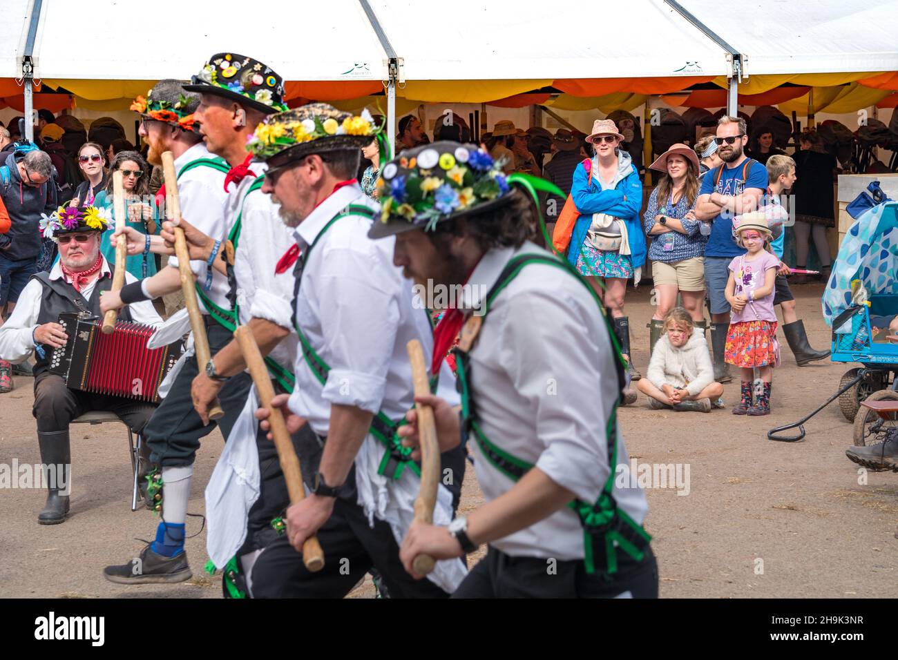 Welsh morris dancer hi-res stock photography and images - Alamy