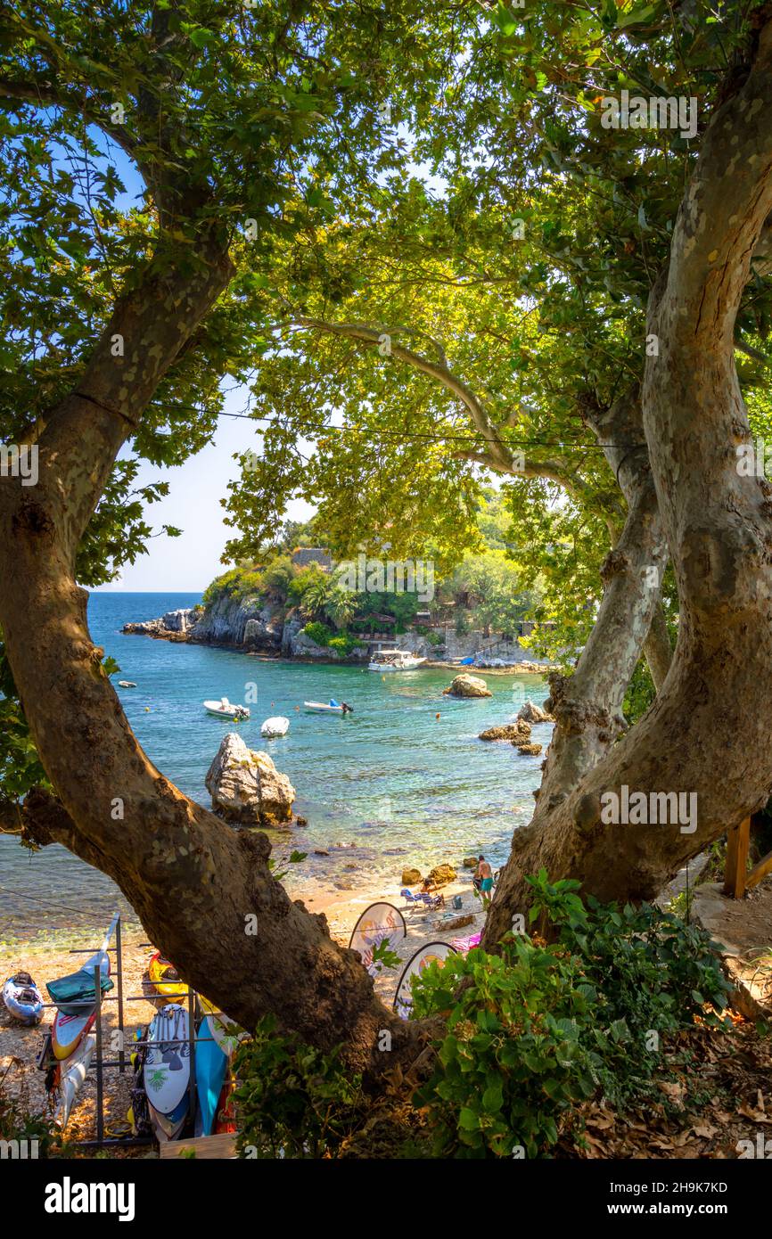 Famous beach of Damouchari, Pelion, Greece Stock Photo - Alamy