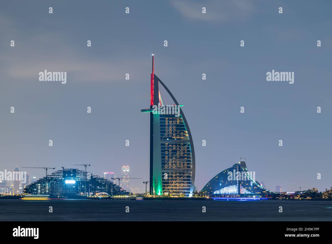 National Day Fireworks Celebration at Point Atlantis and Palm Jumaira ...